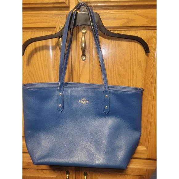 Coach | Bags | Womens Coach Namebrand Periwinkle Blue Leather City Tote ...